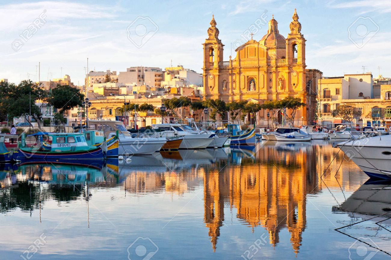 Malta at emaze Presentation