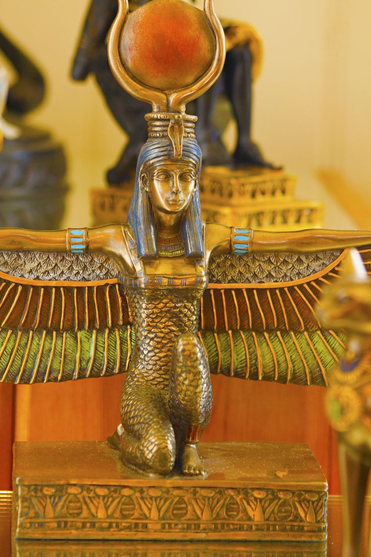 Hathor the egyptian goddess at emaze Presentation Hathor the egyptian goddess at emaze Presentation