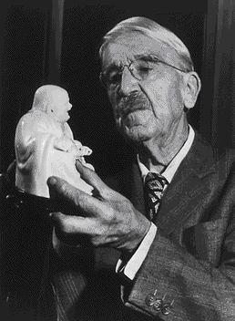 John Dewey at emaze Presentation