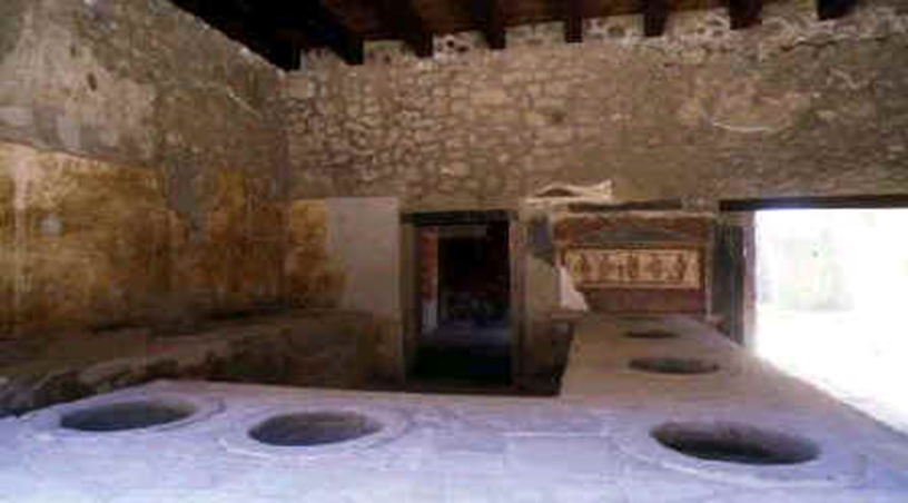 COMERCIO y RELIGION on emaze