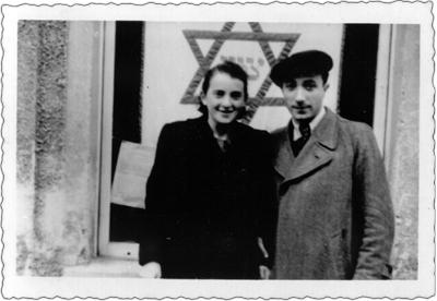 Holocaust survivors at emaze Presentation