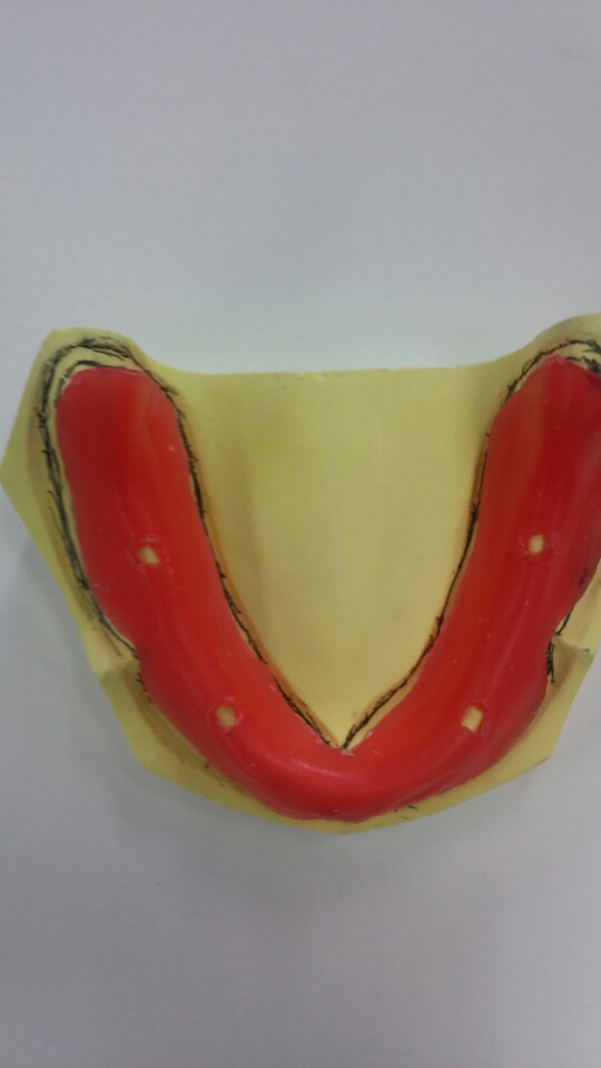 개인트레이 제작과정 on emaze