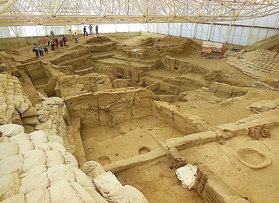 Catal Huyuk on emaze