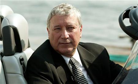 ALAN GIBBS on emaze