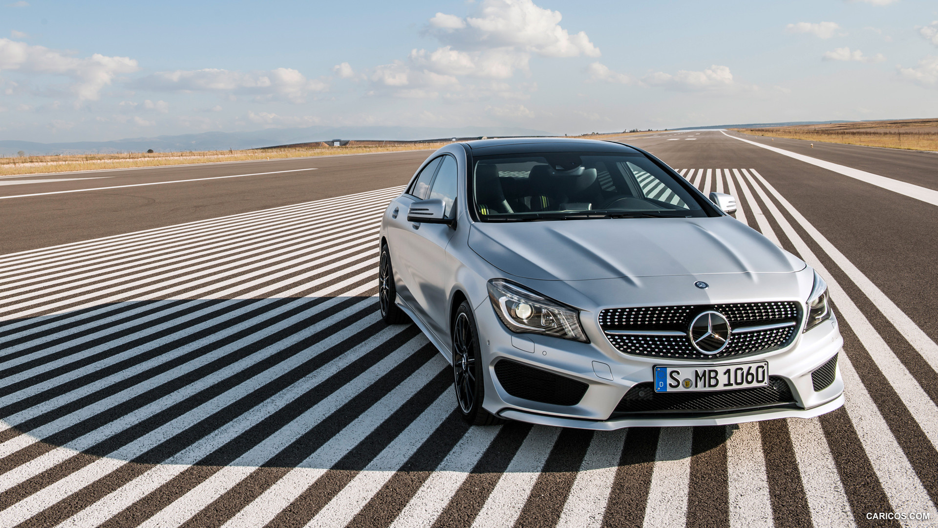 AMD Mercedes-Benz presentation at emaze Presentation