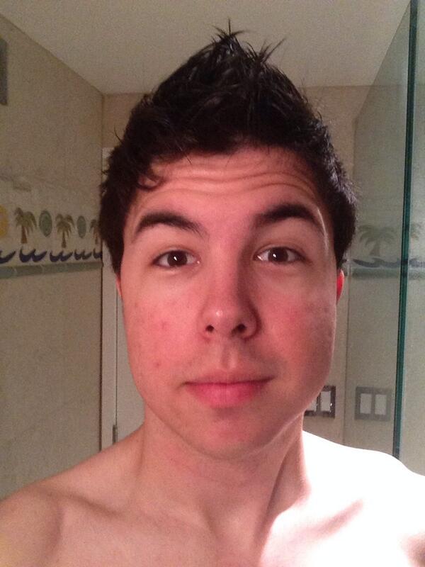 WILLYREX at emaze Presentation