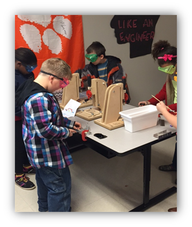 Model of teaching at emaze Presentation