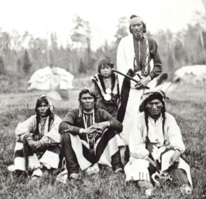 The Ojibwe at emaze Presentation
