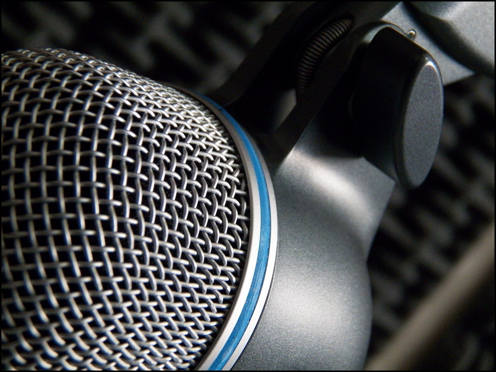 IL COMPUTER at emaze Presentation