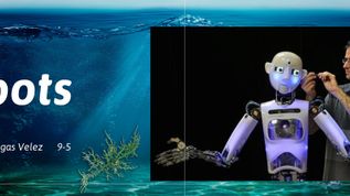 Robot at emaze Presentation