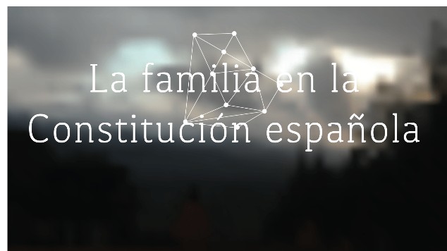 La familia en la Constitución española at emaze Presentation
