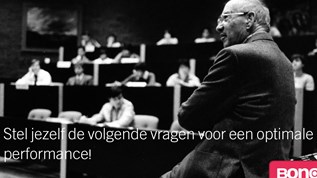 Stel jezelf deze vragen voor een optimale performance! at emaze Presentation